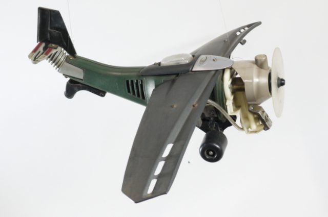 Plane - Hubcap Creatures